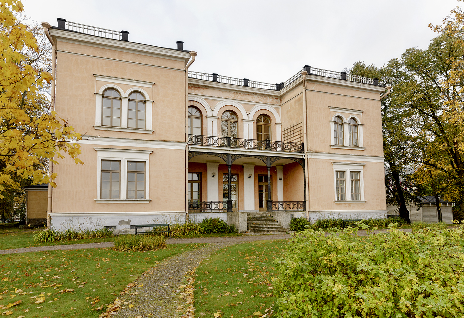 Hakasalmen huvila Helsingfors - Discovering Finland