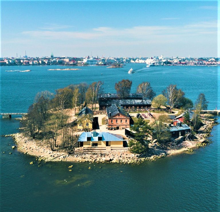 Lonnan saari - ravintola, baari ja sauna Helsinki - Discovering Finland